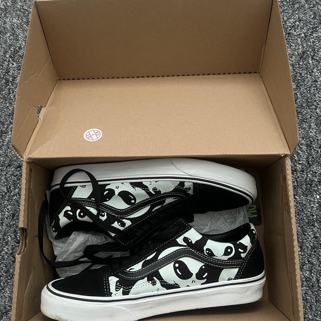 Vans old skool alien ghost glow in the dark size... - Depop