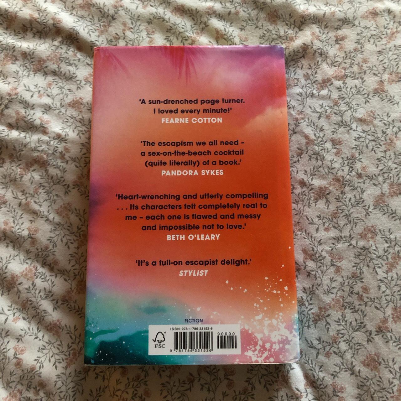 Malibu Rising by Taylor Jenkins Reid hardback book,... - Depop