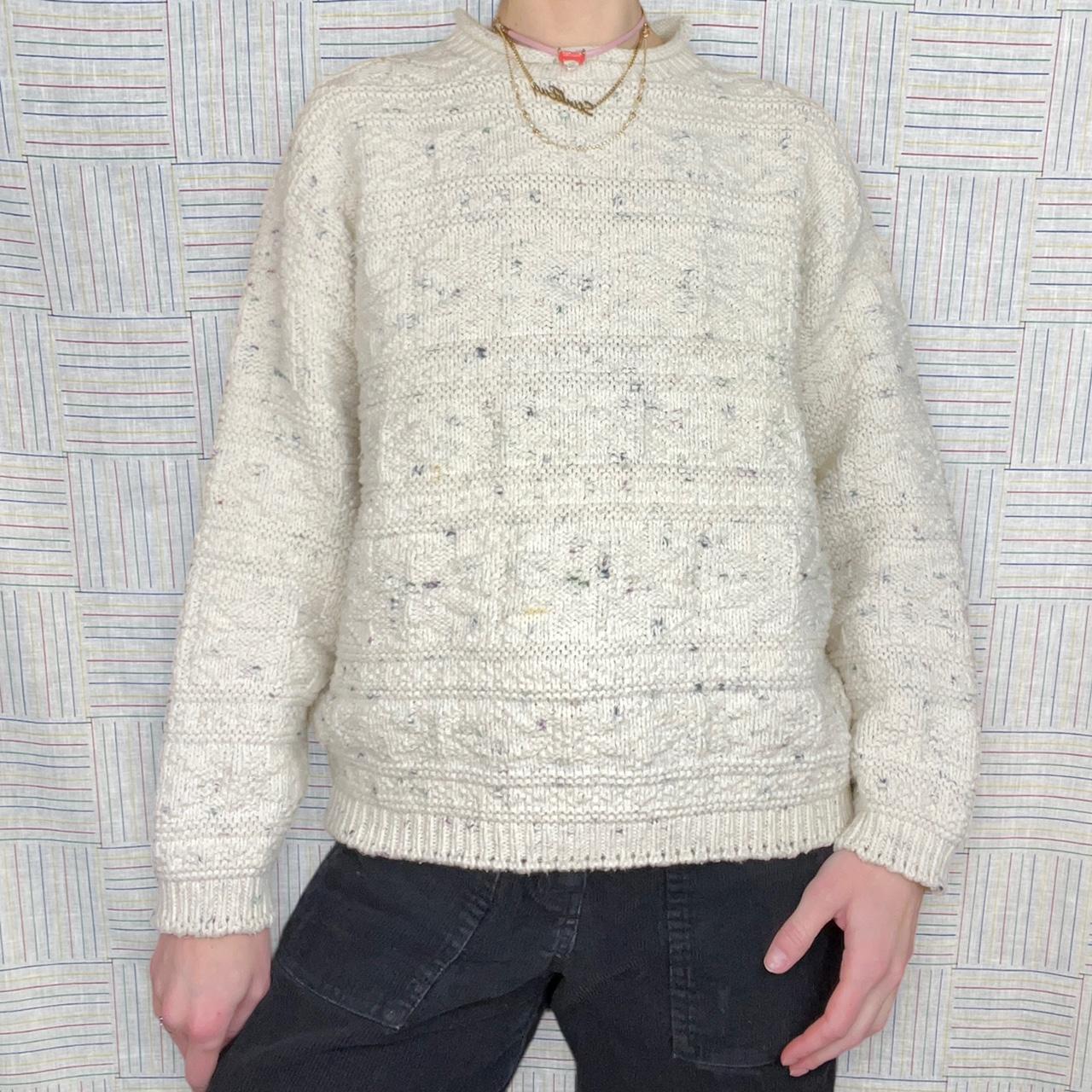 Croft & Barrow Women's Cream Jumper | Depop