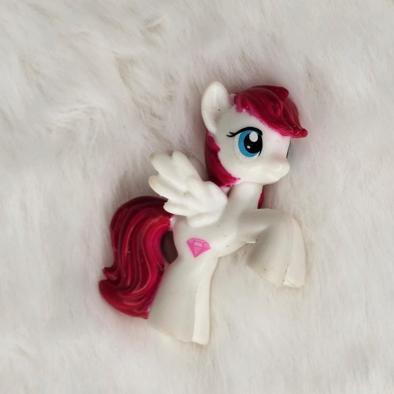 My Little Pony White and Red Dolls-accessories | Depop