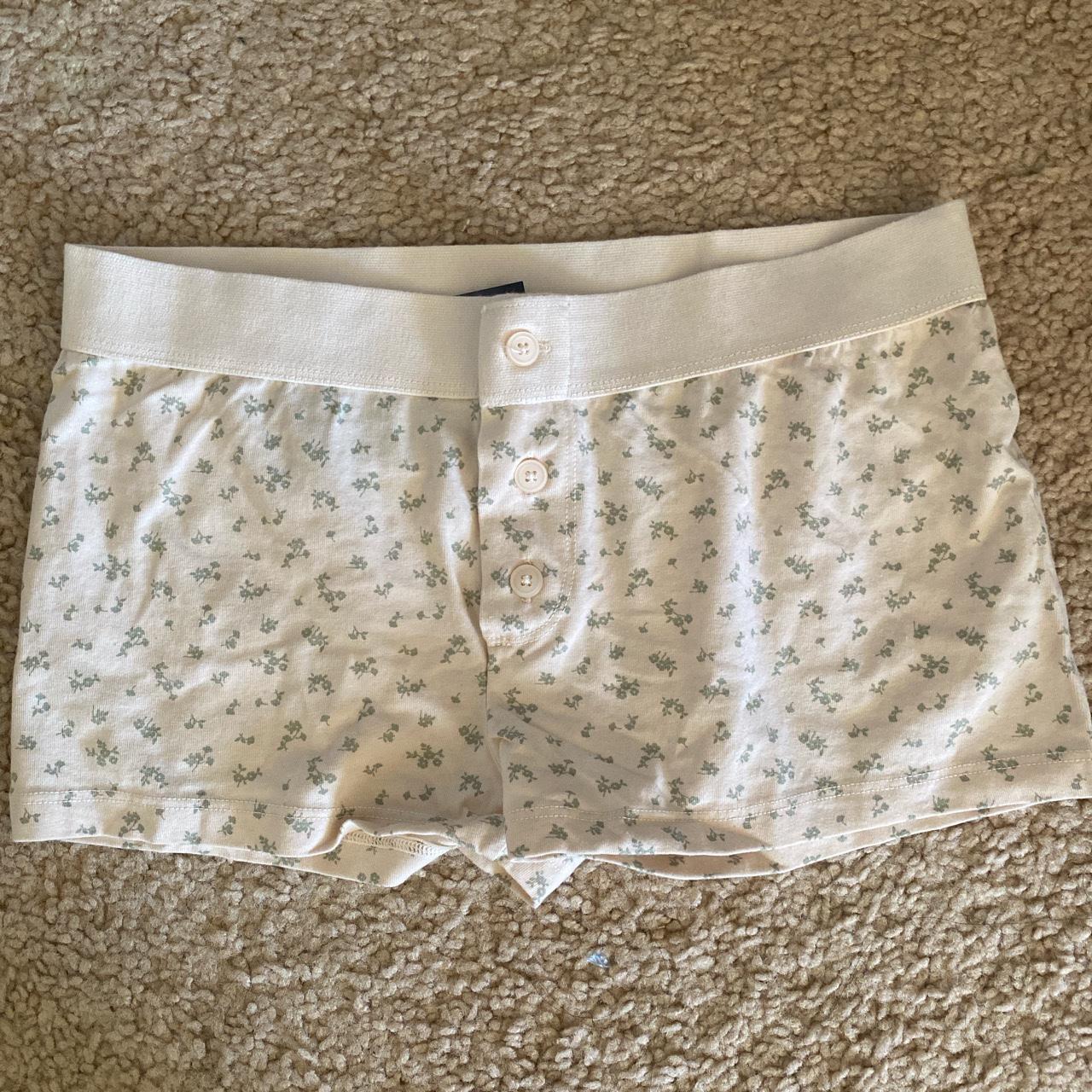 Brandy melville floral boy shorts underwear - Depop