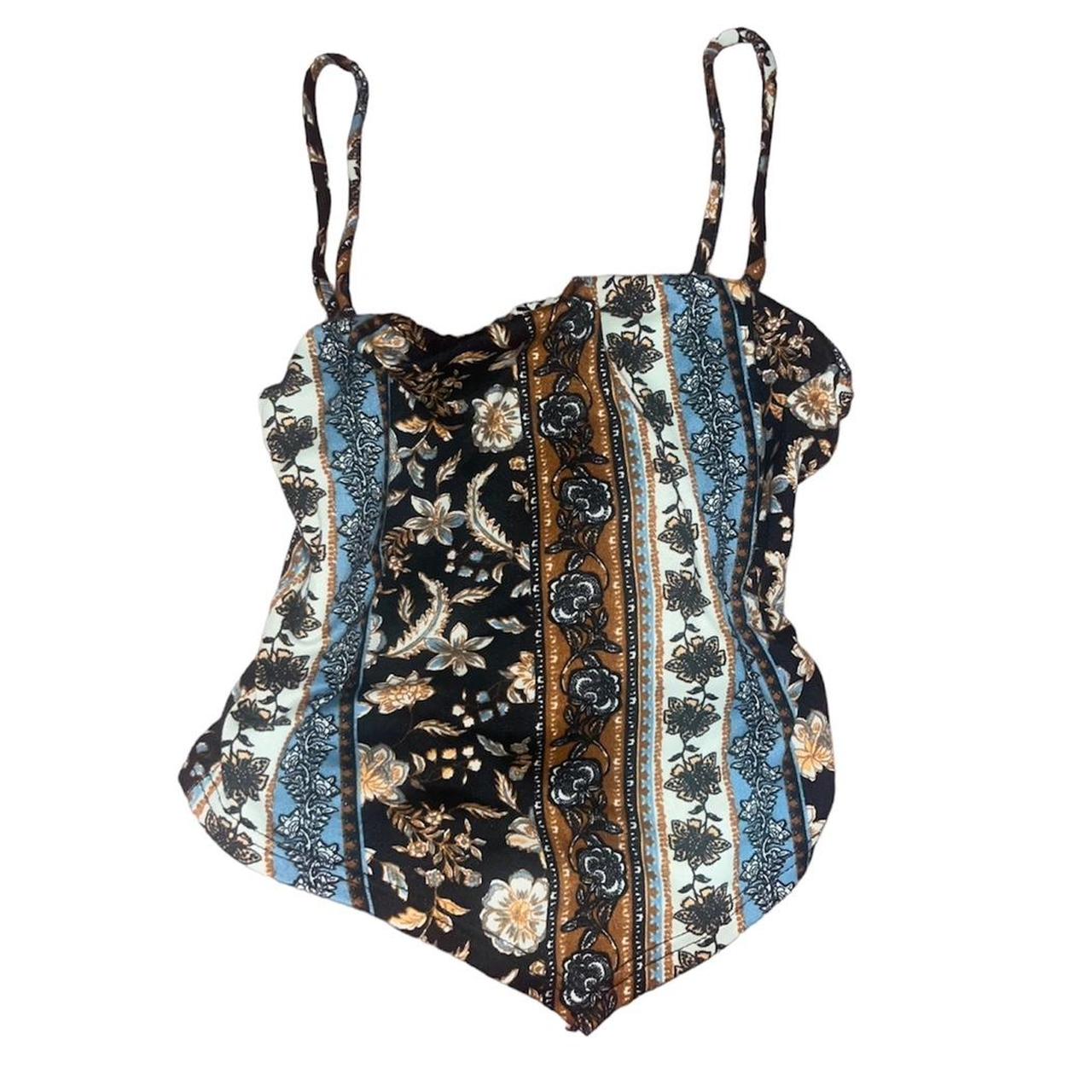 boho v shape top 💕 worn a few times no flaws no... - Depop