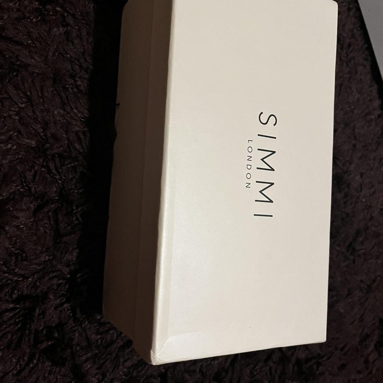 Simmi Women's Courts | Depop