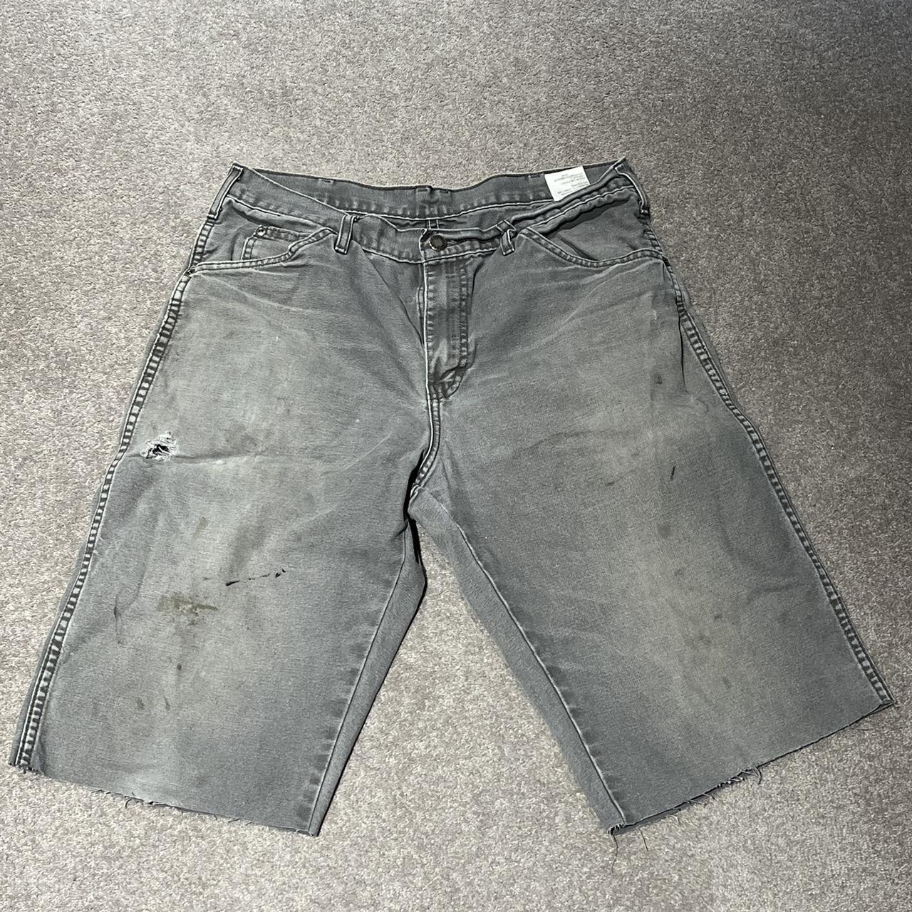 GREY DICKIES WORKWEAR SHORTS SIZE 34’ GOOD... - Depop