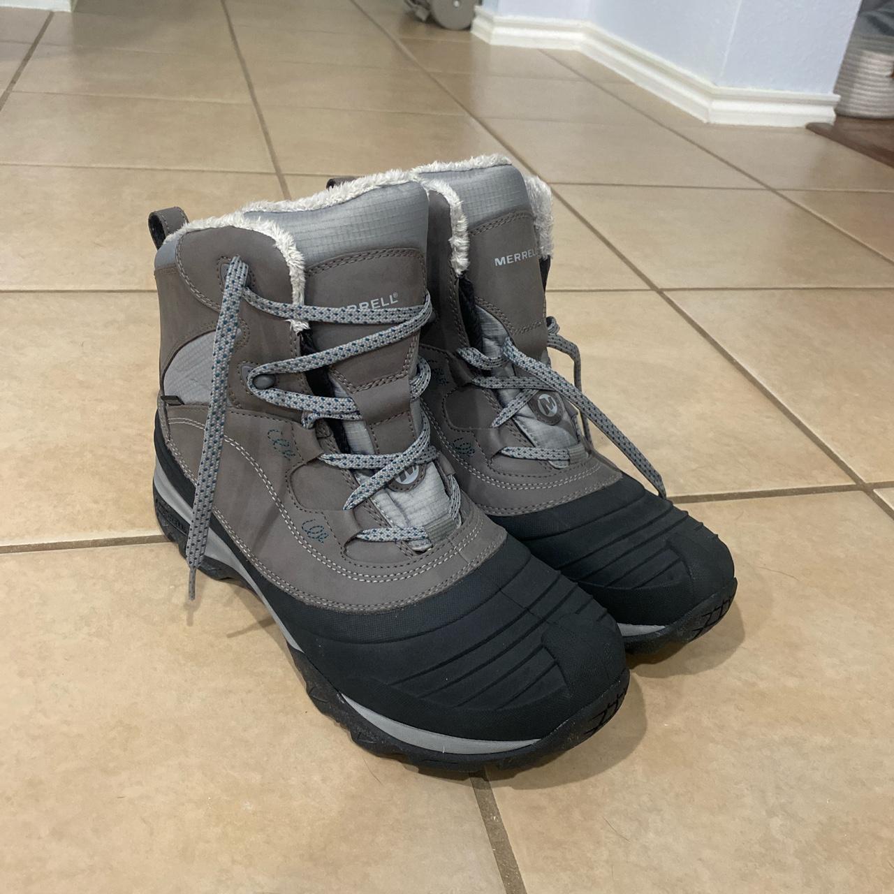 Gray Merrell synthetic coated leather & fleece lined... - Depop