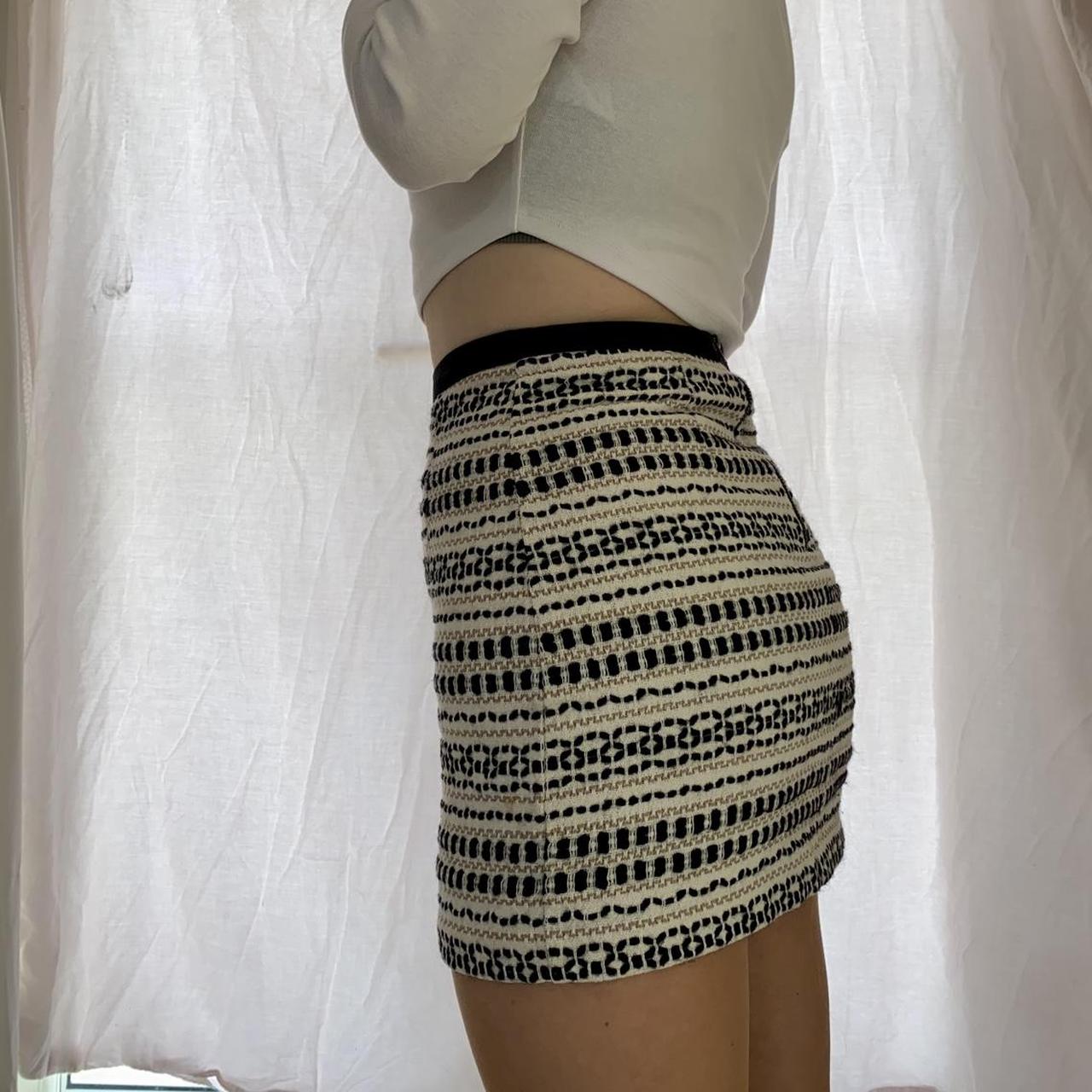 New look mini skirt Zip on the back Worn couple... - Depop