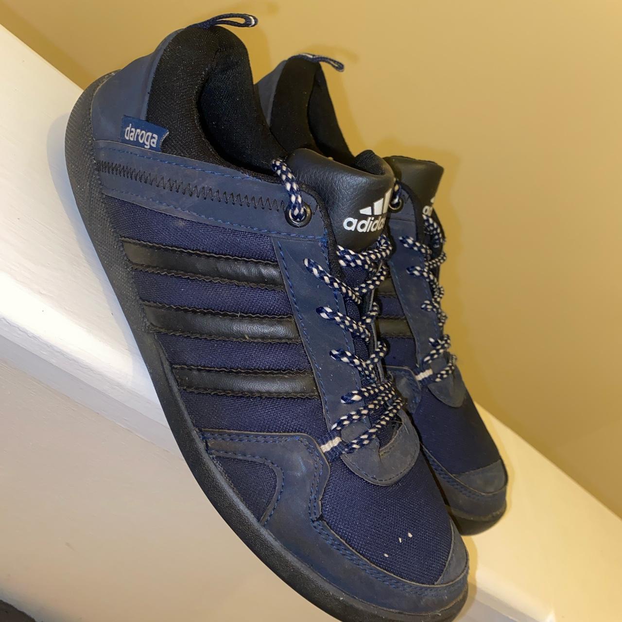 Adidas Daroga marathon shoes Used with slight signs... - Depop