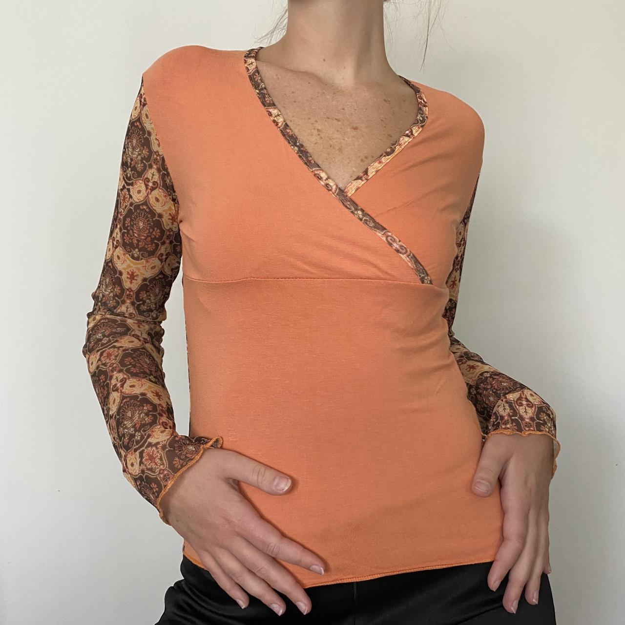 Women's Orange Top | Depop