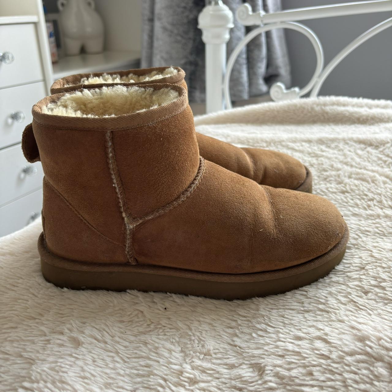 Ugg mini boot in chestnut size 4 - Depop