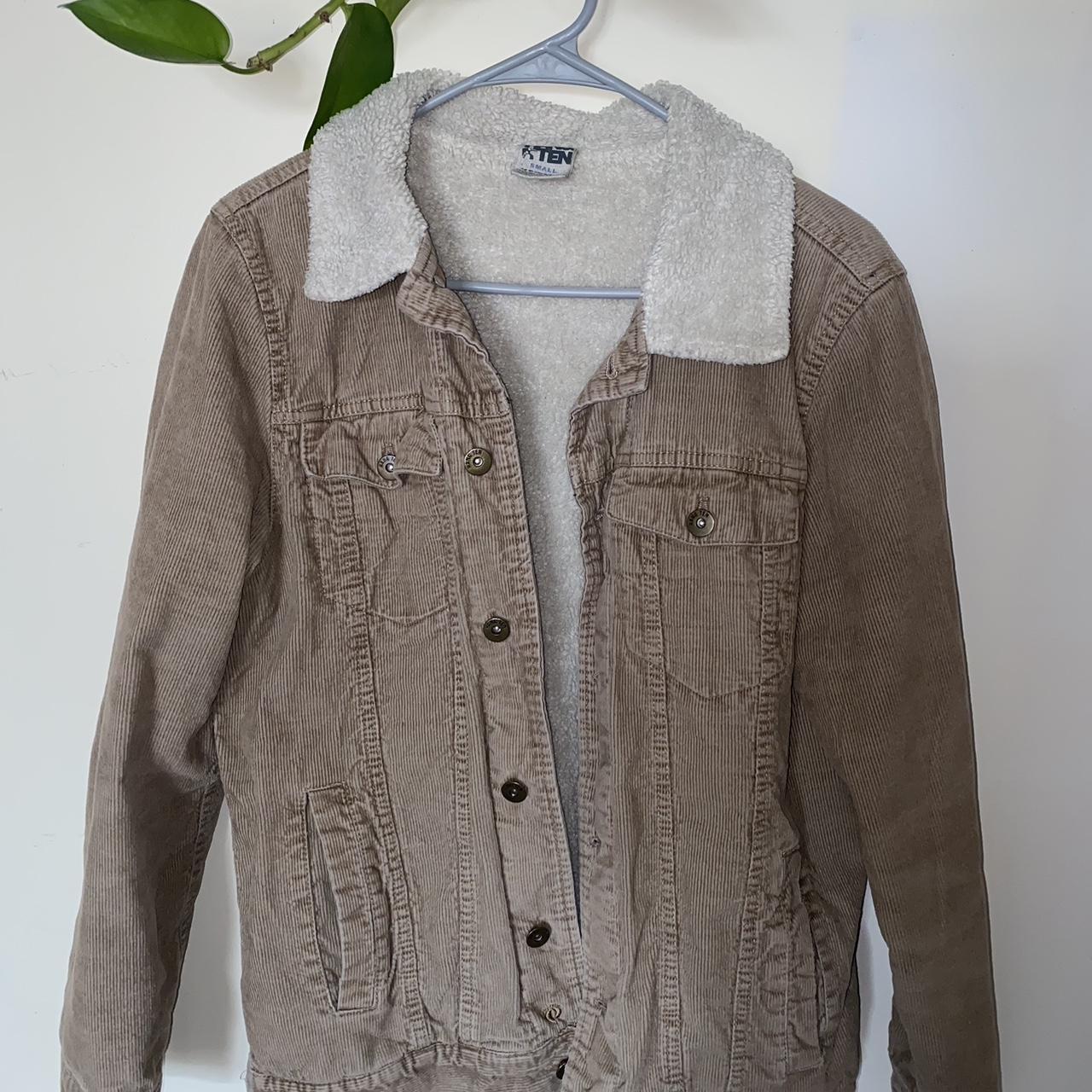 Small Tan Corduroy and Sherpa Hang Ten Jacket - Depop