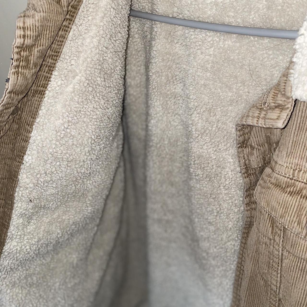 Small Tan Corduroy and Sherpa Hang Ten Jacket - Depop