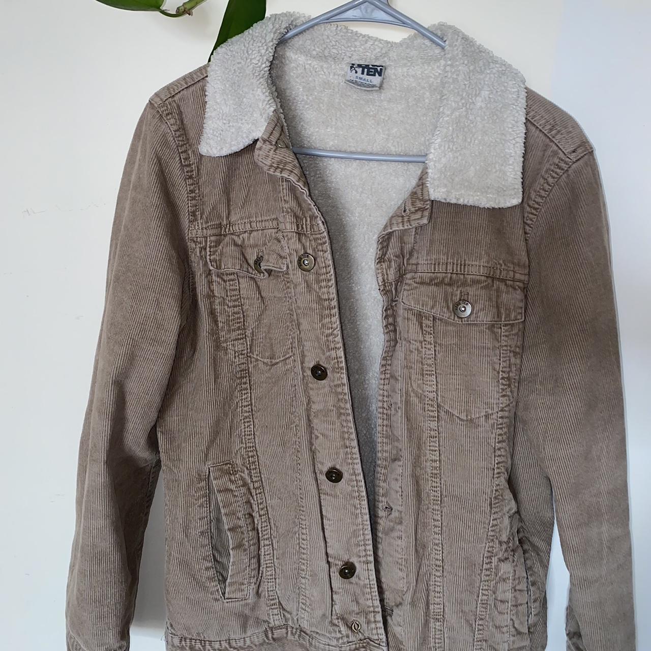 Small Tan Corduroy and Sherpa Hang Ten Jacket - Depop