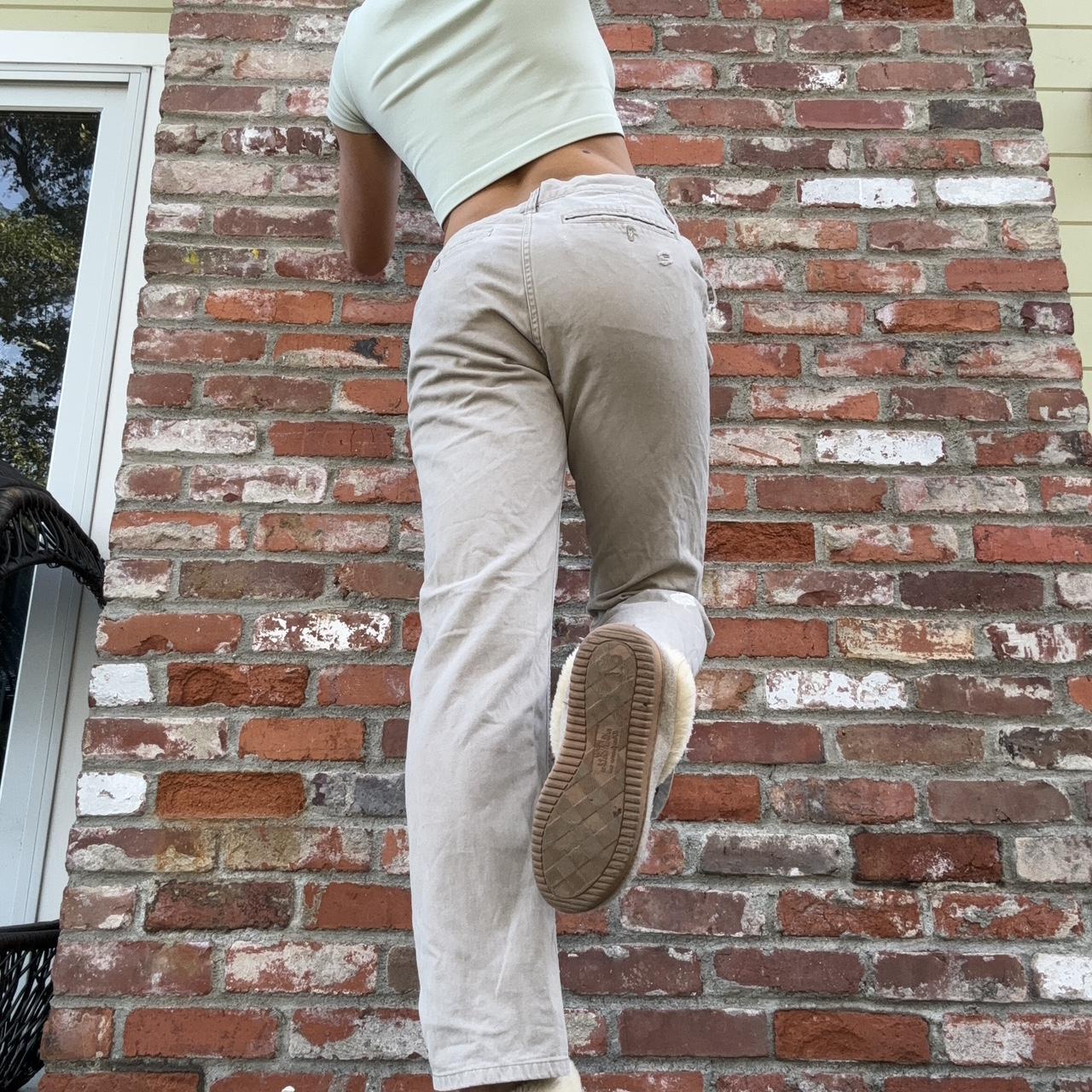 Size 32 Quicksilver tan pants - Depop