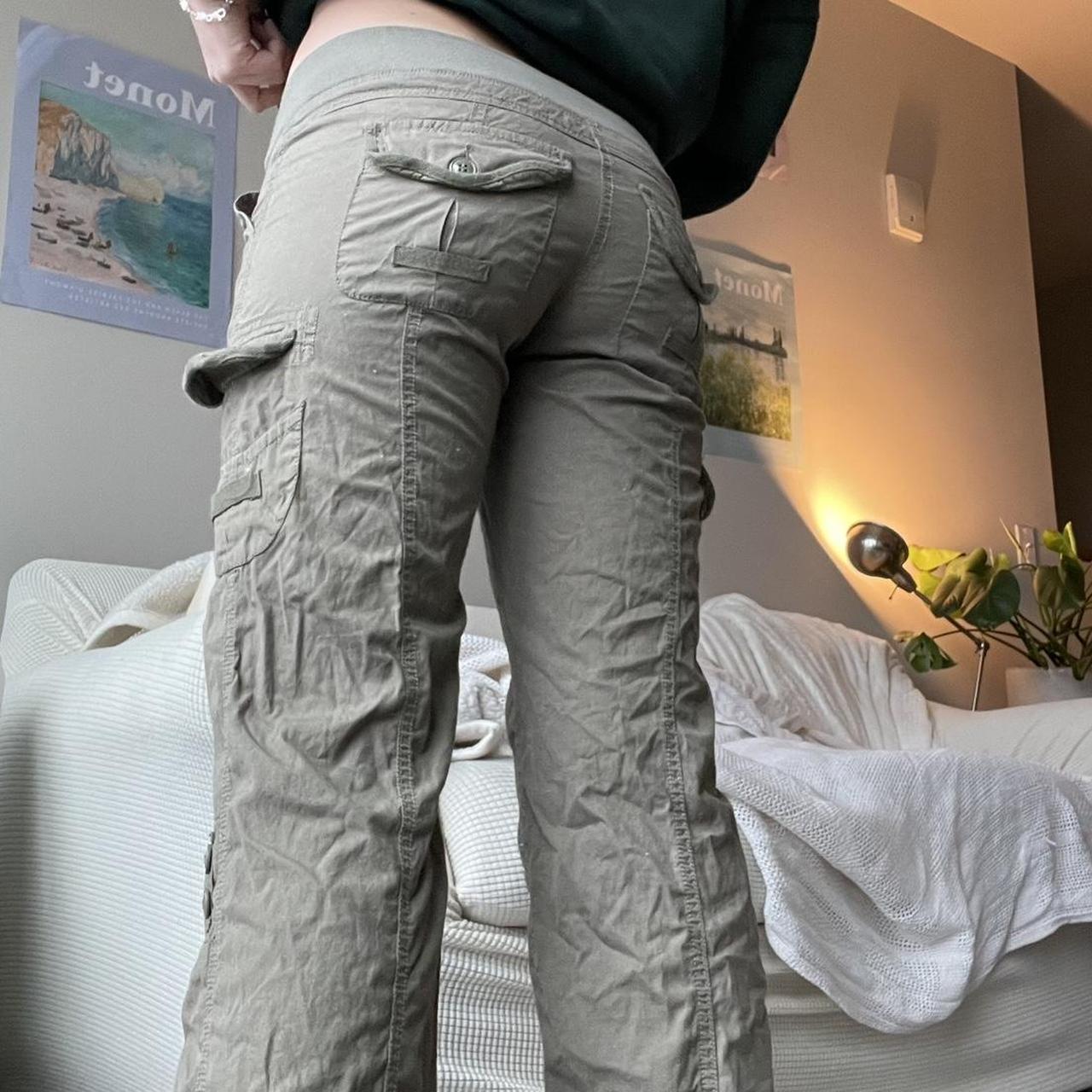 green low rise cargo pants, the stretchy waistband... - Depop