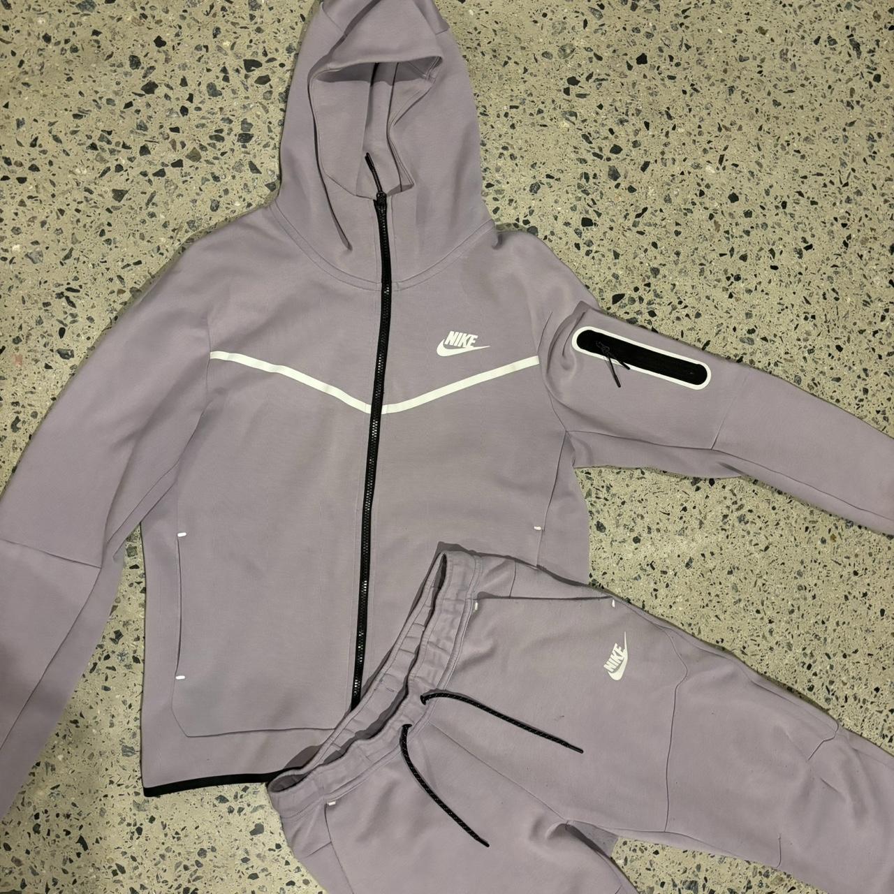 LAVENDER TECH FLEECE SET (rare) ‼️SEE OTHER POSTS... - Depop