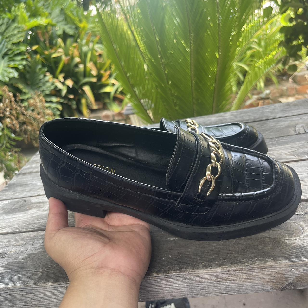 Kenneth Cole Loafers 🍄 Size: Women’s 8 🍄... - Depop