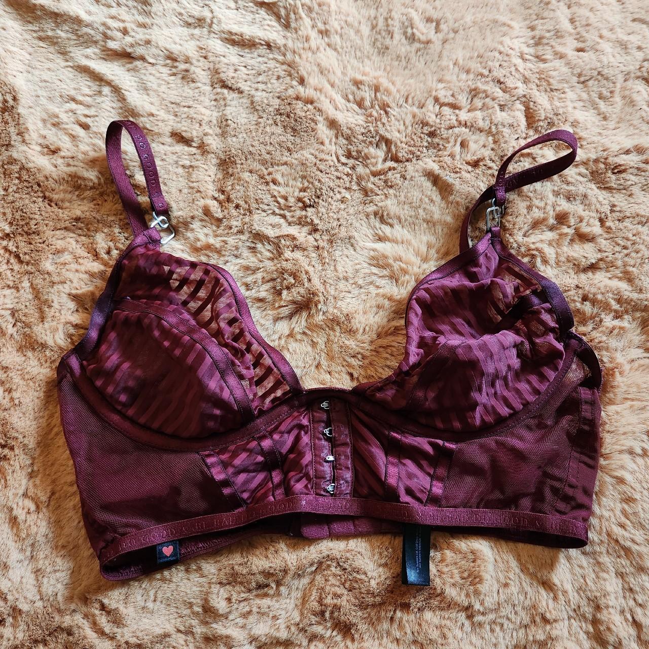 Grunge Lace & Mesh Bra Size 32 B, flattering and... - Depop