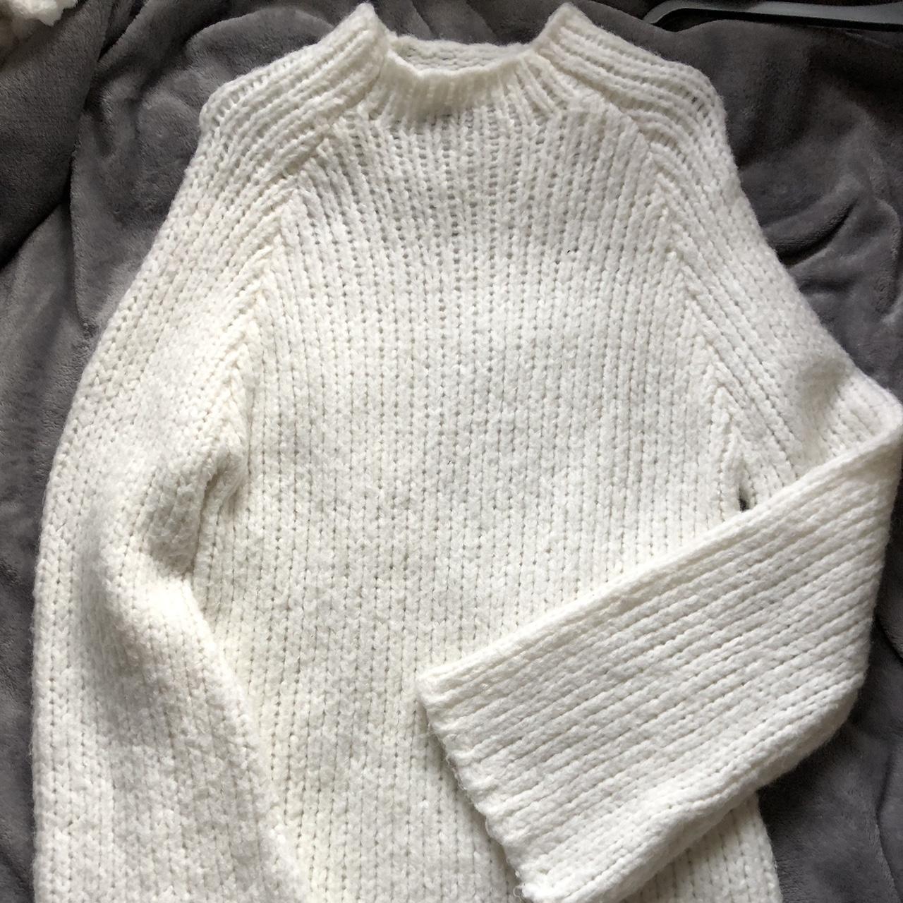 Chunky knit oversized white jumper Really warm for... - Depop