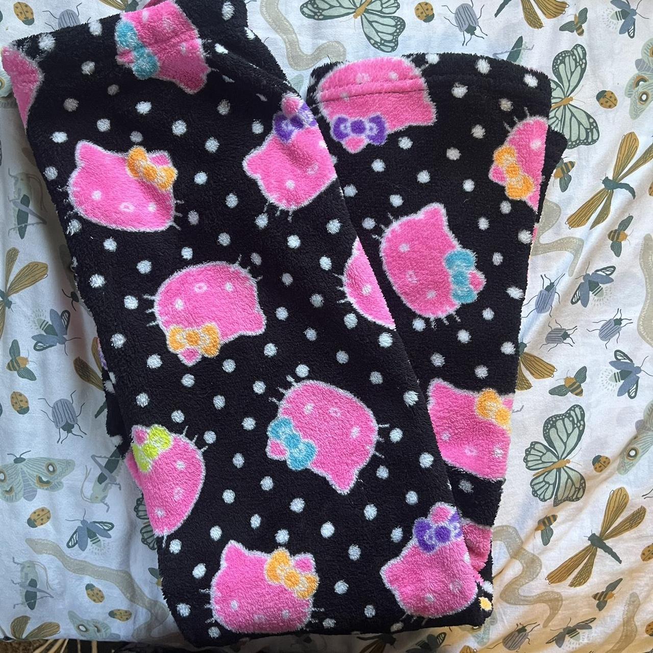 Fuzzy cutie hello kitty pj pants - Depop