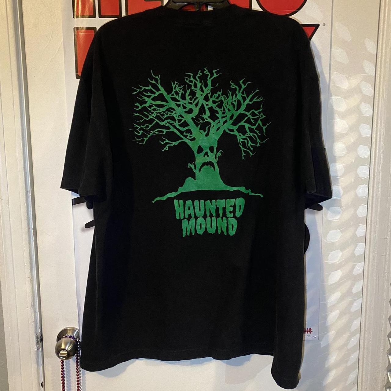 Haunted mound Buckshot King of Ireland tee Green... - Depop