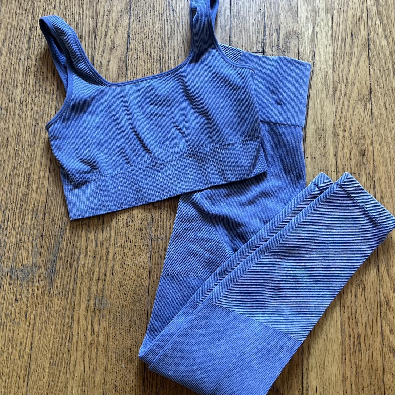 target workout set worn 3 times, super supportive... - Depop