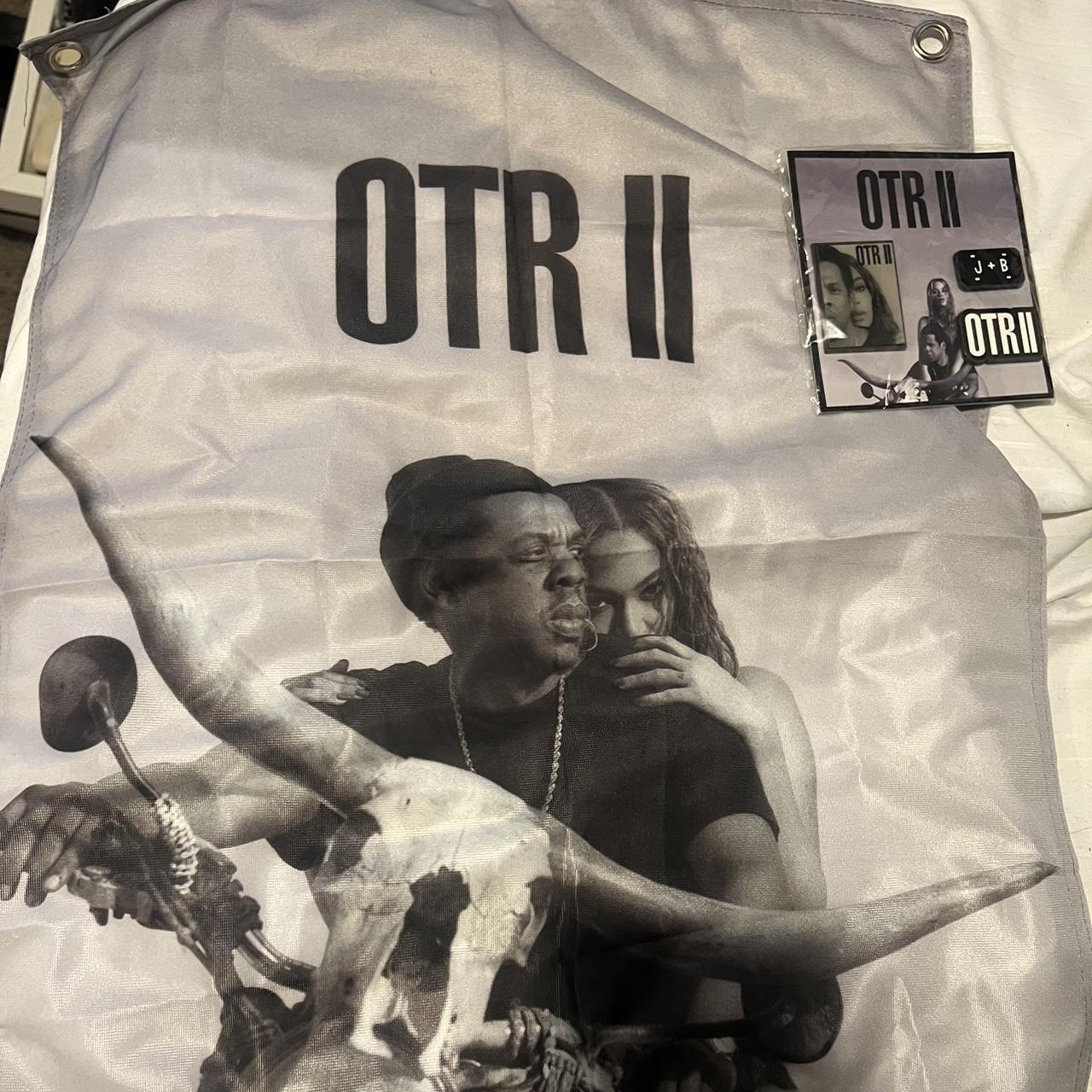 OTR2 - Beyoncé & Jay-Z On the run 2 VIP merch Badge... - Depop