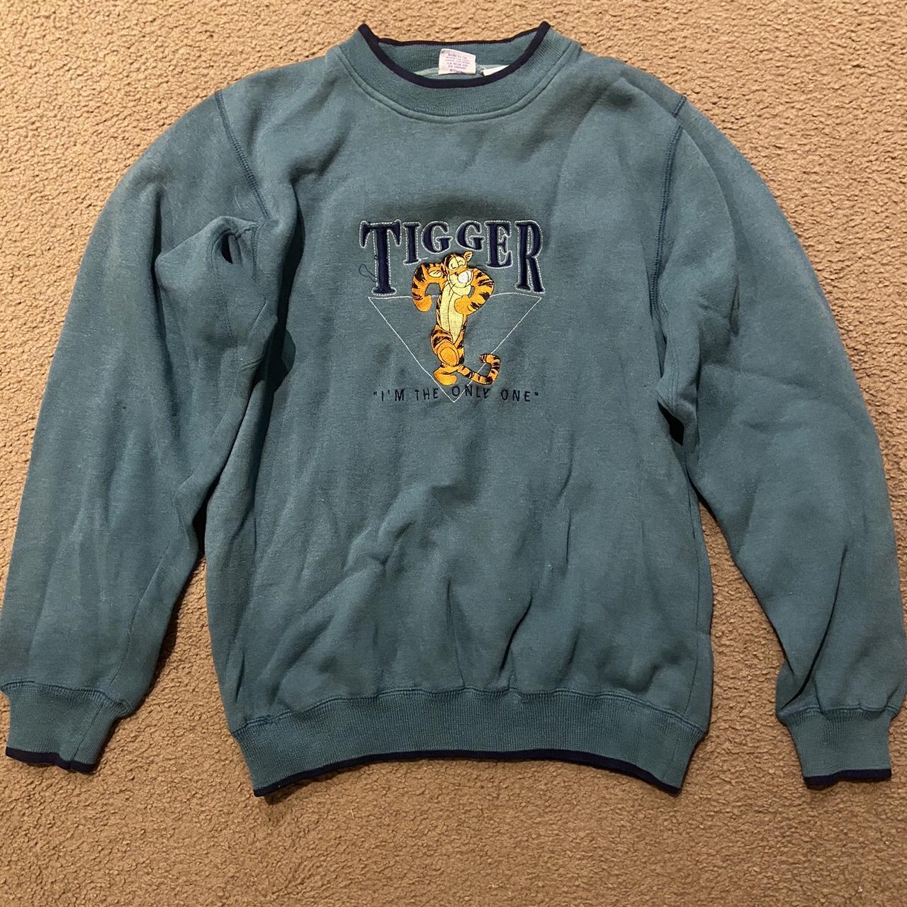 Vintage Tigger green crewneck - some wear as shown - Depop