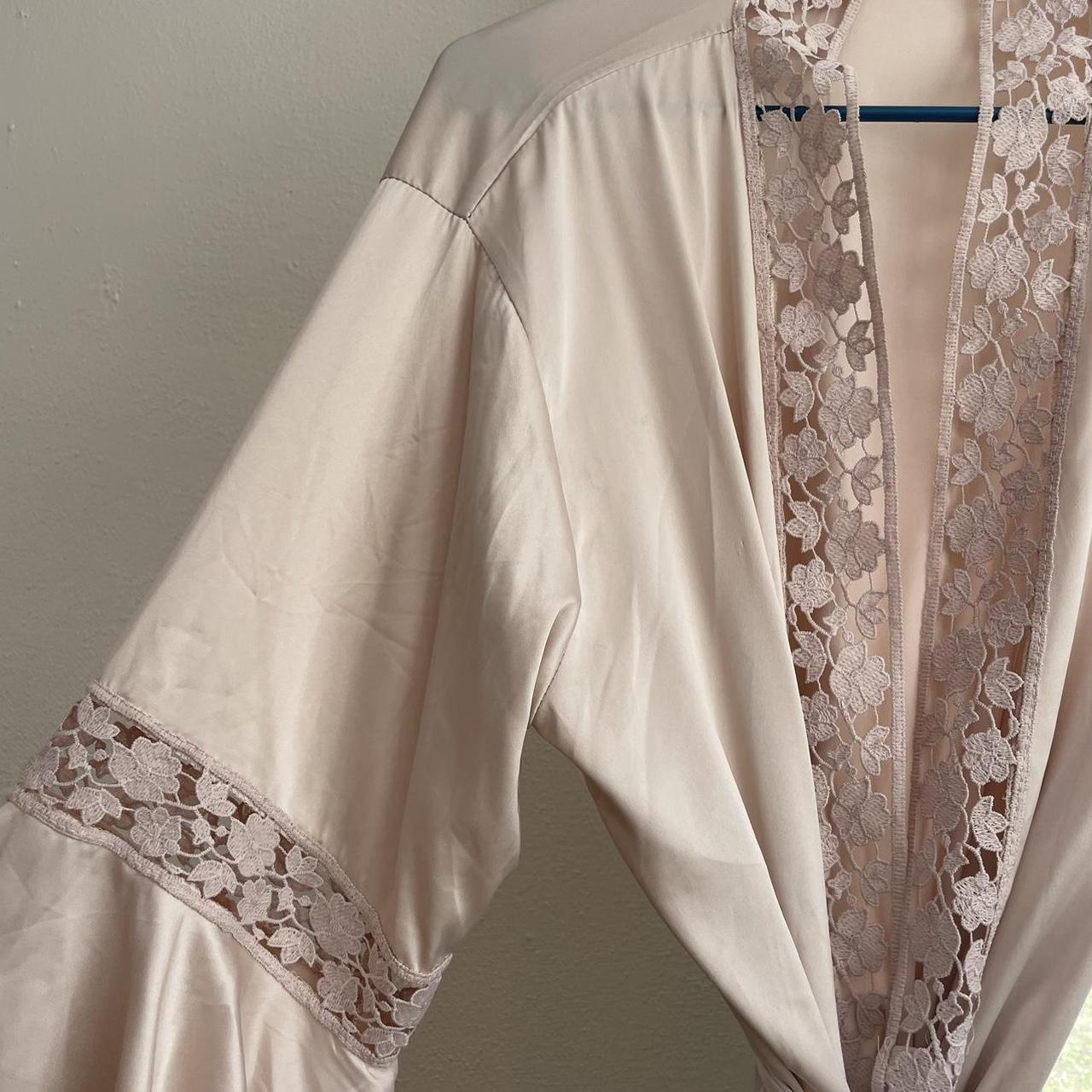 Women's Tan Robe | Depop