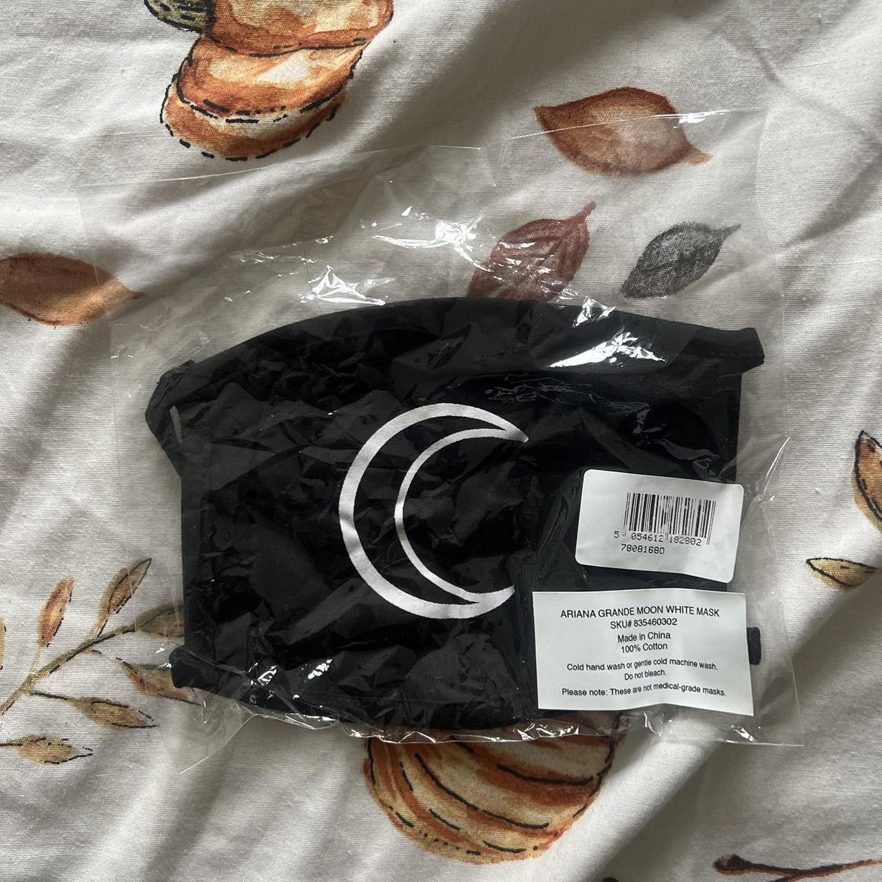 Ariana Grande Black and White Face-masks | Depop