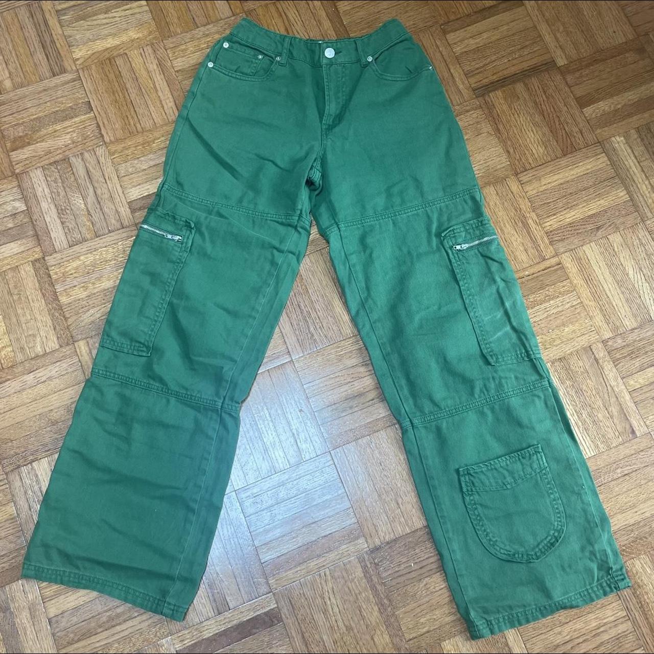 Nwot Green Cargo Pants Size Xs Never Worn Just Depop