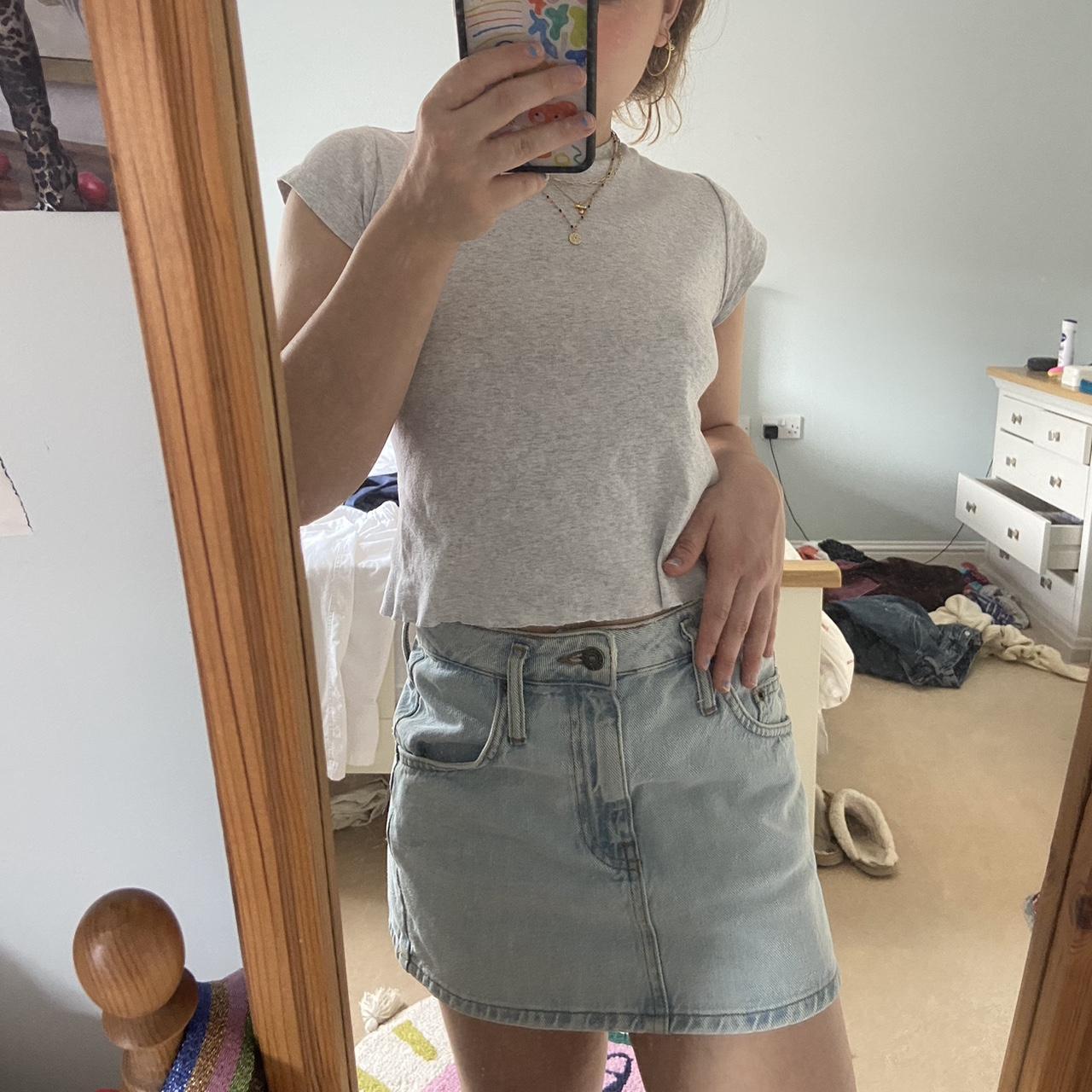 Light wash low waist denim mini skirt from Subdued... - Depop