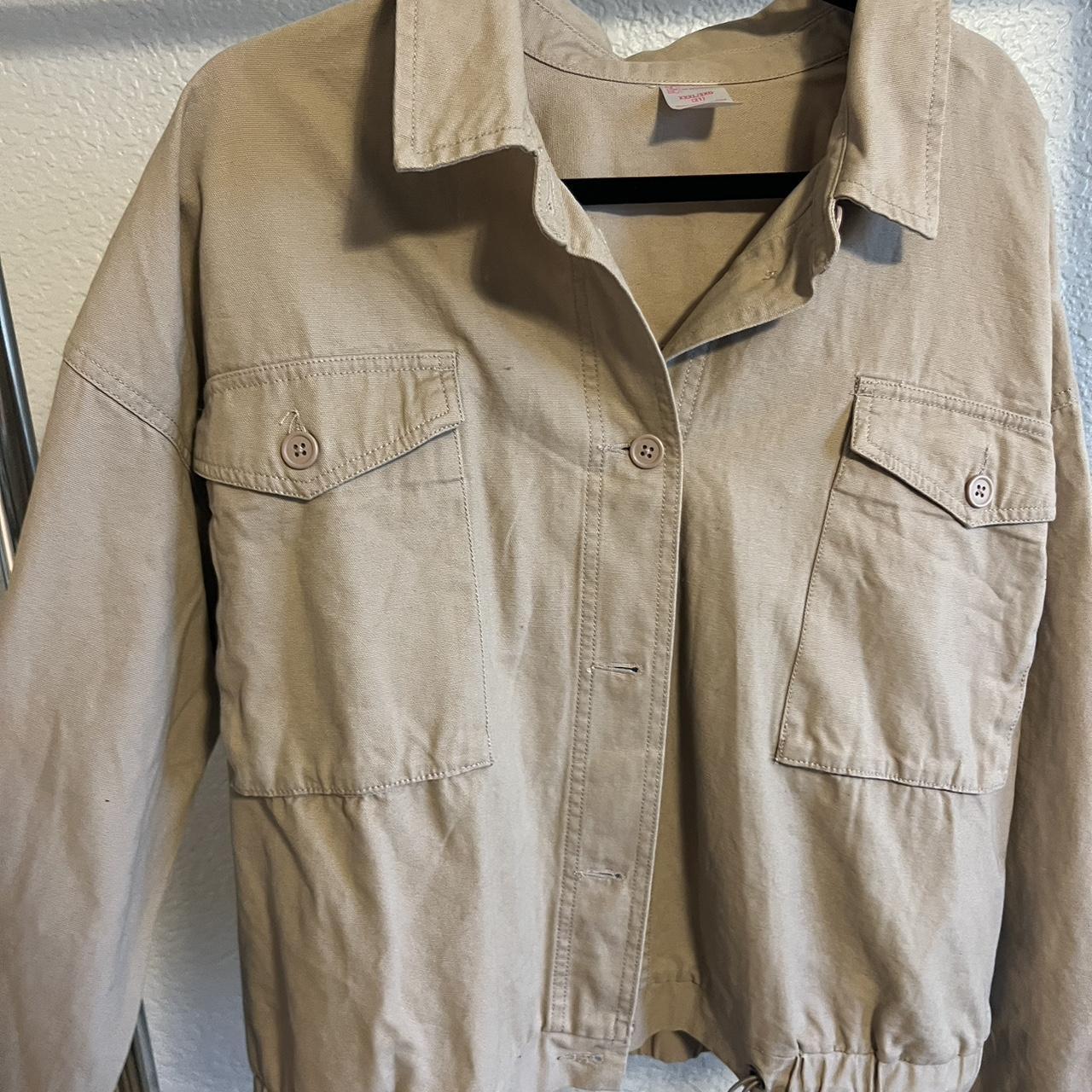 Lightweight cargo jacket! - Depop