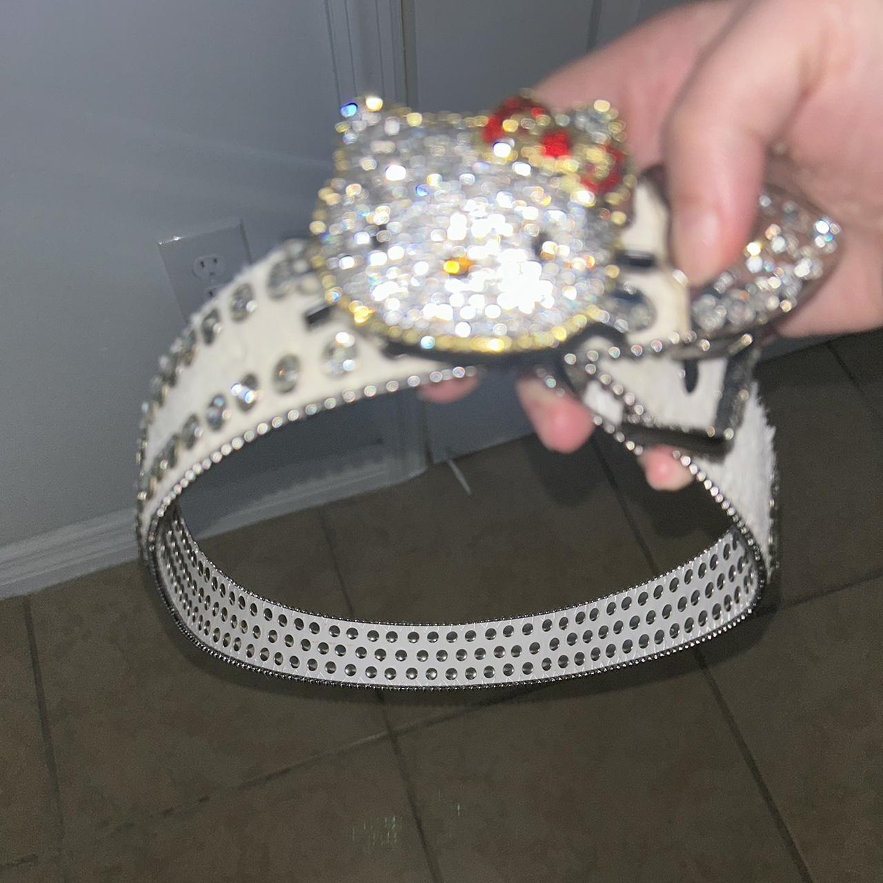 hello kitty belt ᰔᩚ ~size 30 ~FLAWLESS CONDITION!!... - Depop