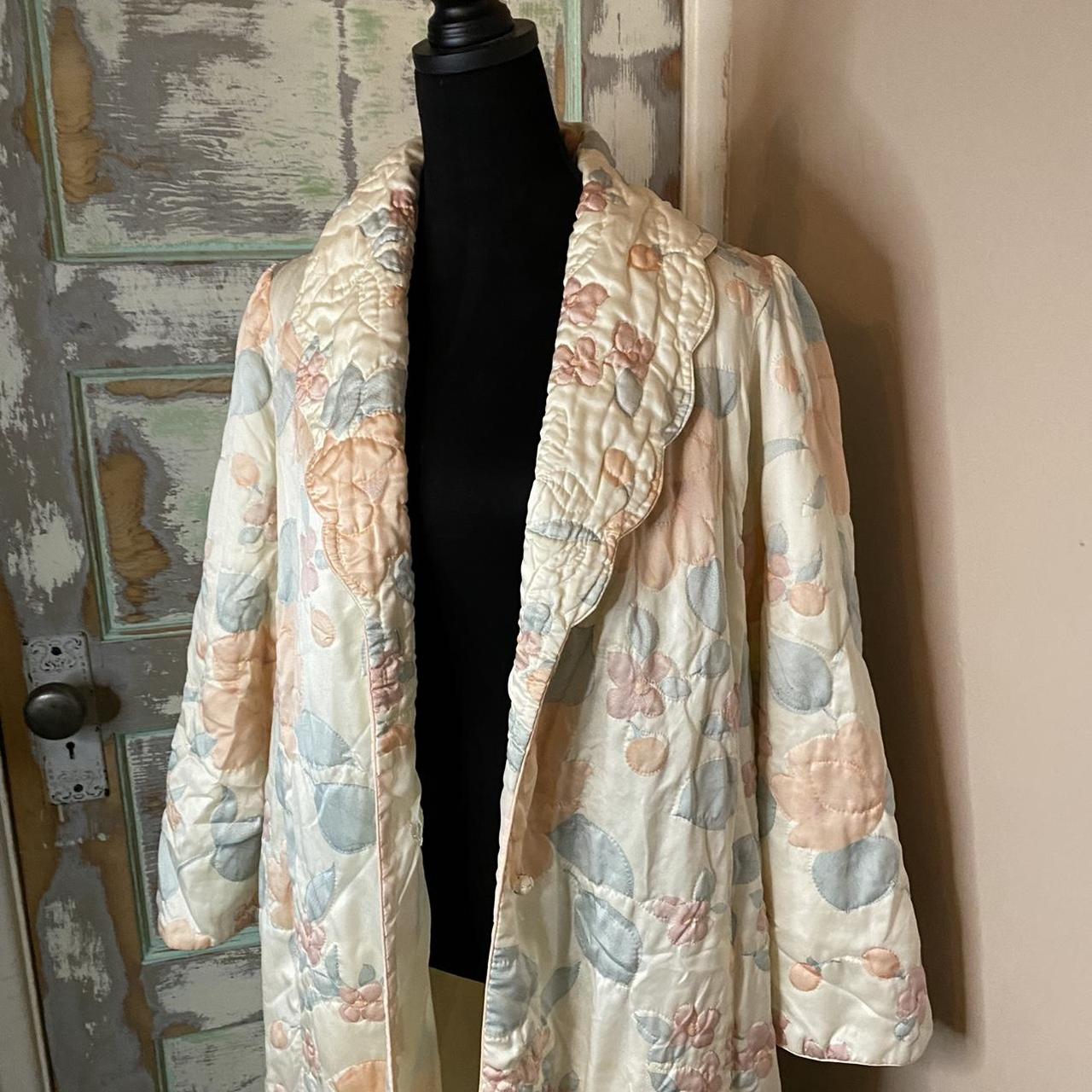 Vintage quilt robe Pastel floral quilt faux silk... - Depop