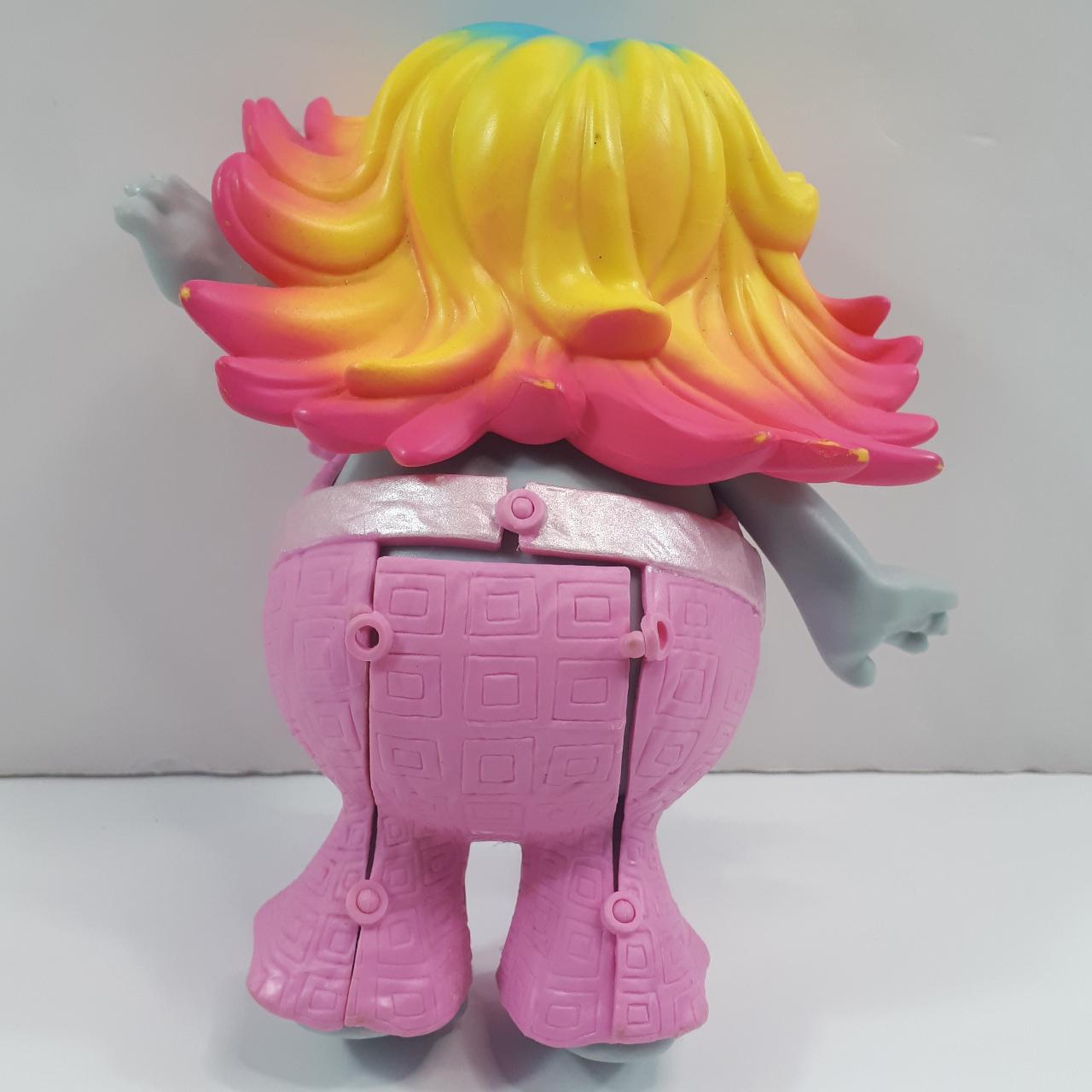 TROLLS DOLL BRIDGET LADY GLITTER SPARKLES NO ROLLER... - Depop