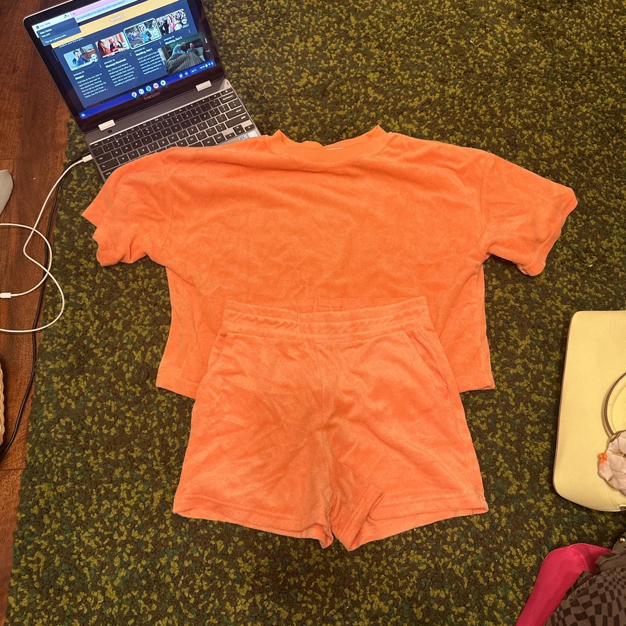 Peach terry cloth set - Depop