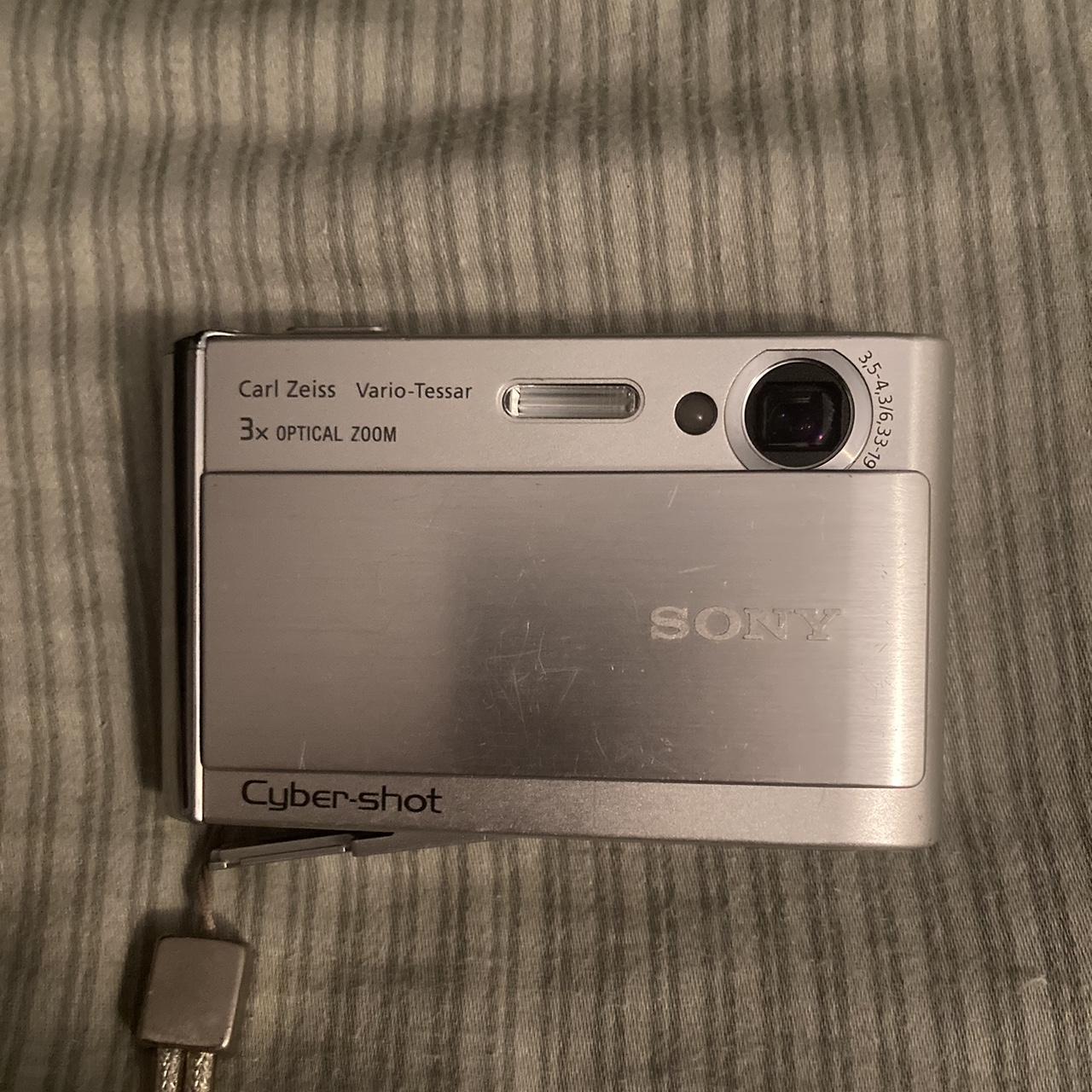 Sony CyberShot Works good - Depop