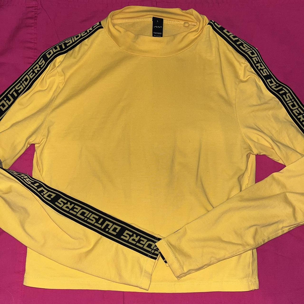 matching yellow racer set size L worn once - Depop