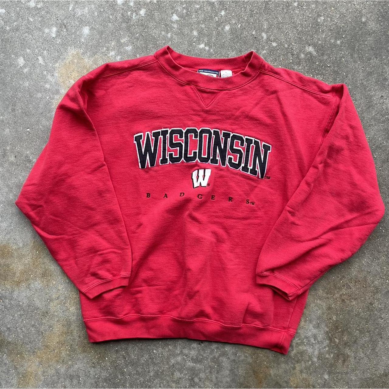 university of wisconsin vintage crewneck. size ... - Depop