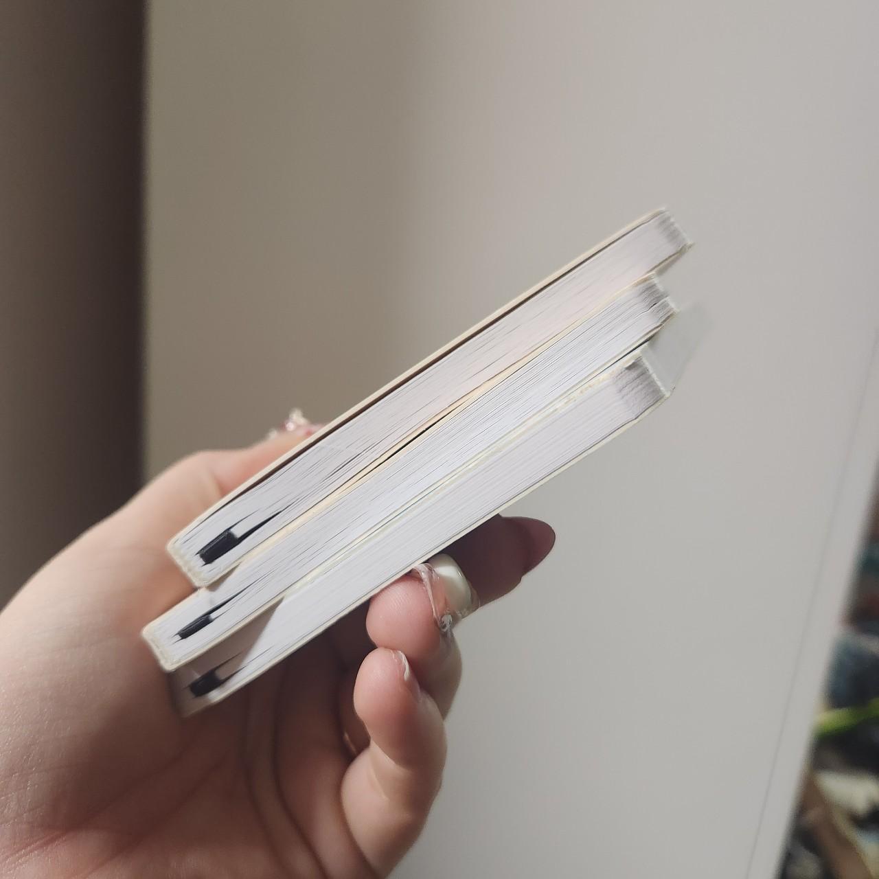 Marc Jacobs Daisy fragrance mini notebooks... - Depop