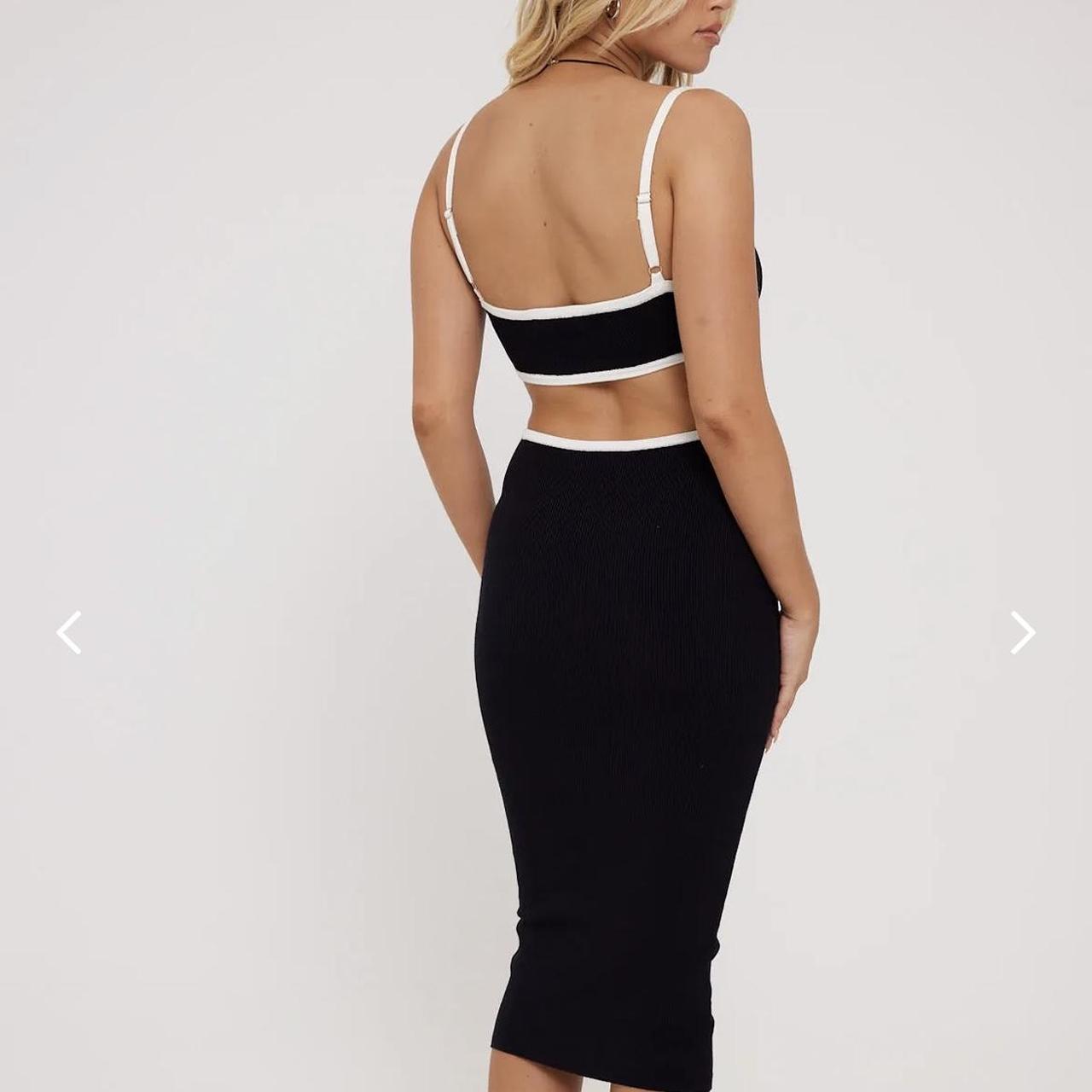 perfect stranger dress - size 6/xs. worn a handful... - Depop