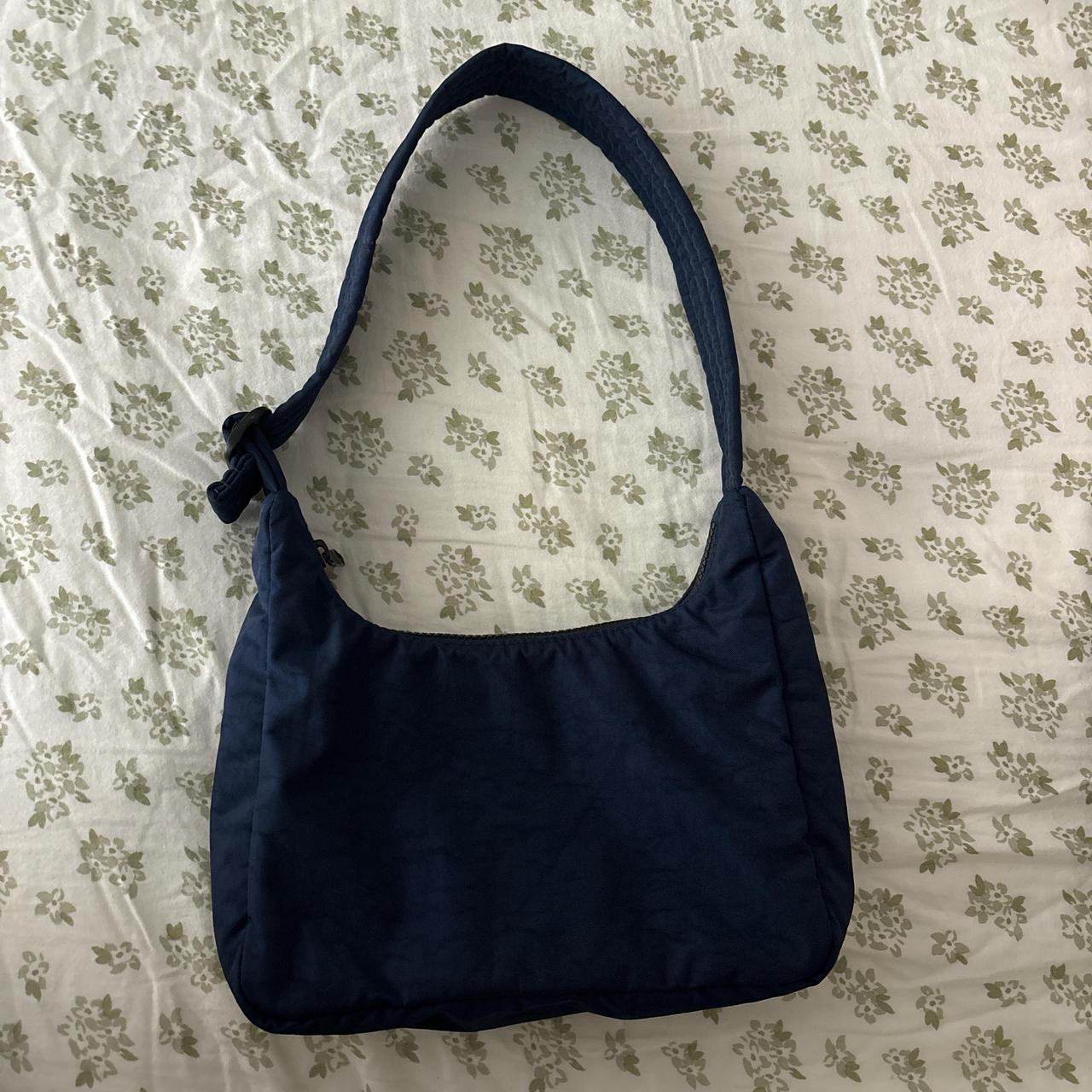Navy blue baggu shoulder bag size small Used... - Depop