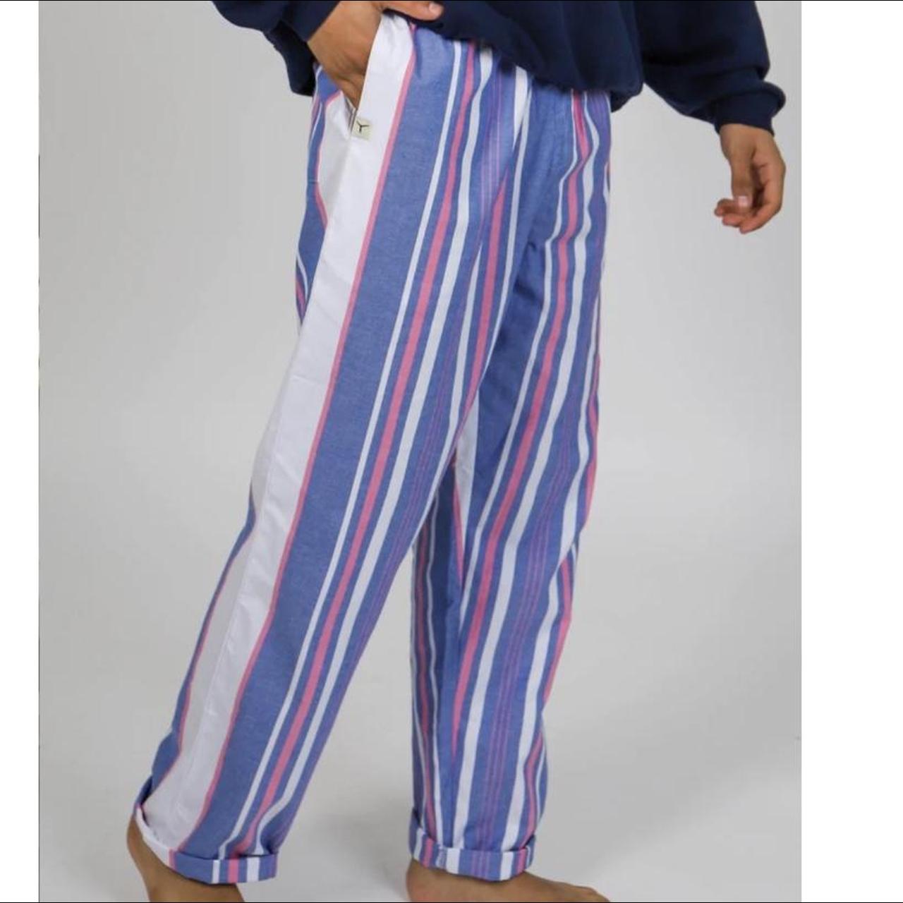 RESERVED DO NOT BUY Toms Trunks sundowner lounge... - Depop