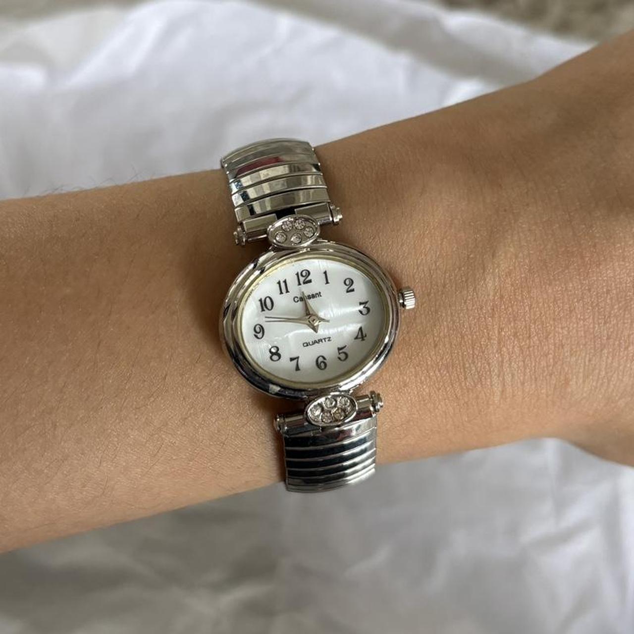 Silver cassant watch Great condition! Super cute... - Depop