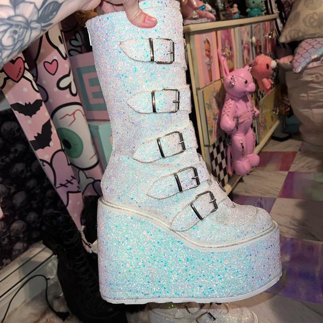 Demonia trinity - Depop