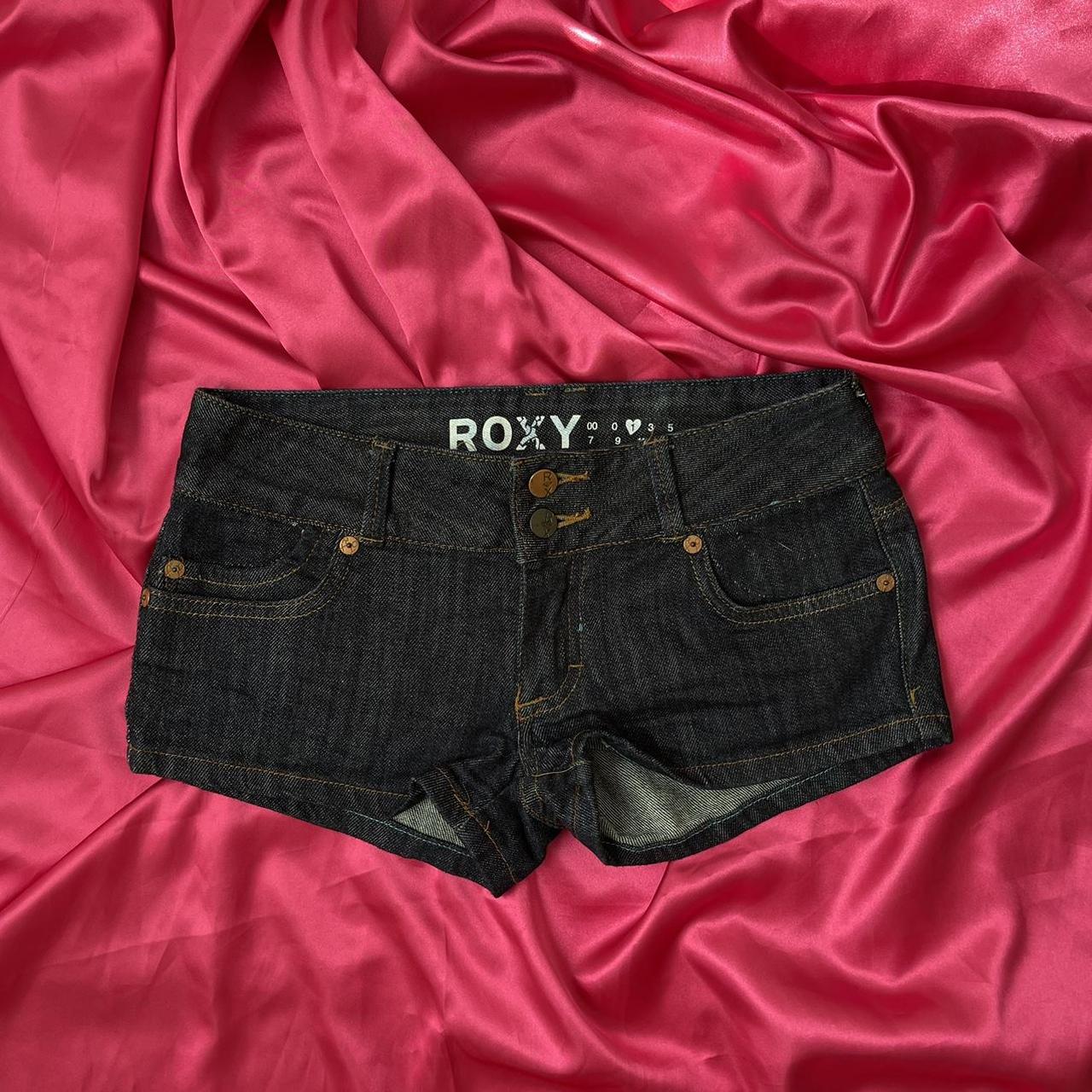 Roxy lowrise micro shorts 🎀 INFO: vintage y2k era... - Depop