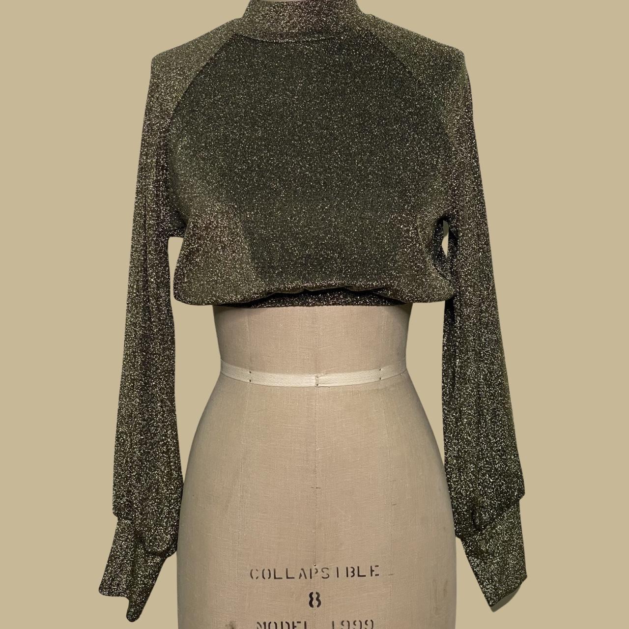 Women's Gold Crop-top | Depop