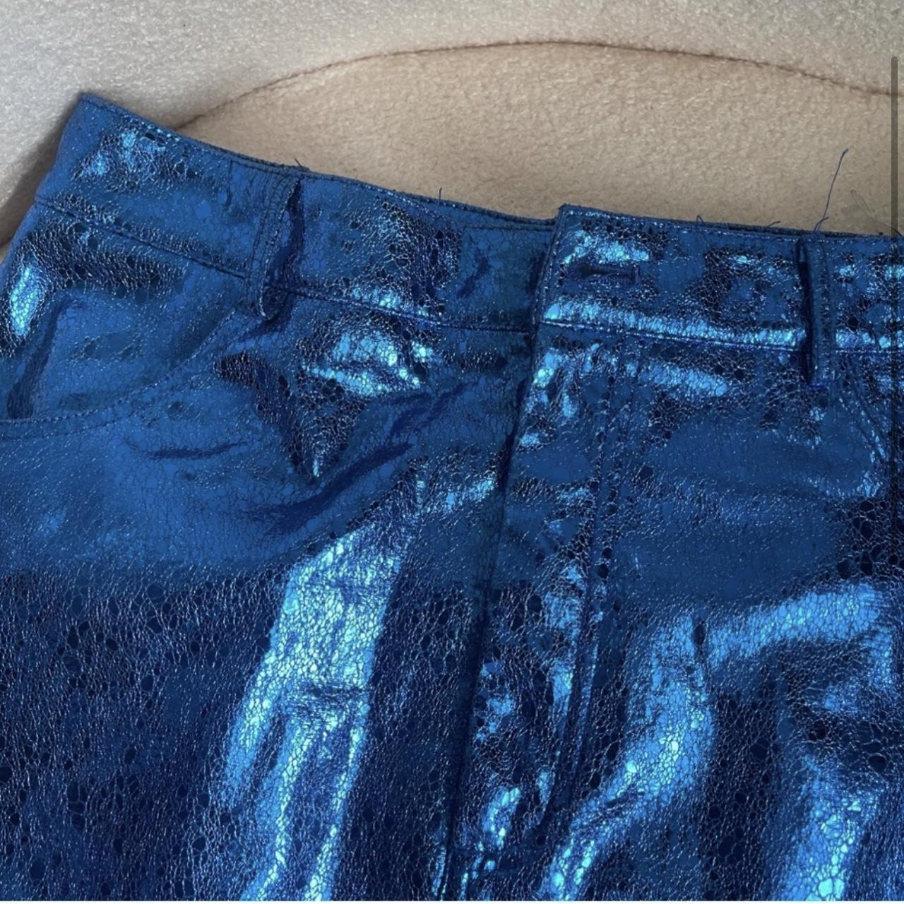Boohoo blue metallic mini skirt size 8 - Depop