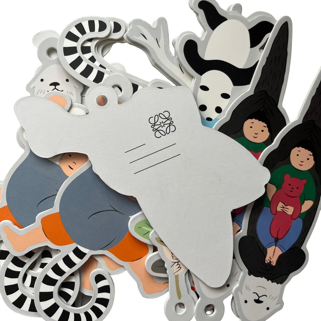 Loewe Gift Tags | Each pack has about 20-25 tags.... - Depop