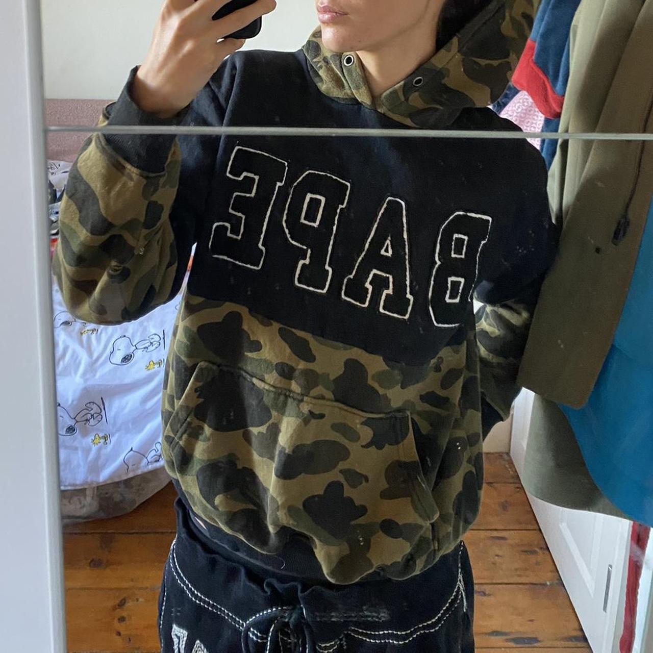 Camo Bape Hoodie 🌴 Really warm and comfy Such a nice... - Depop